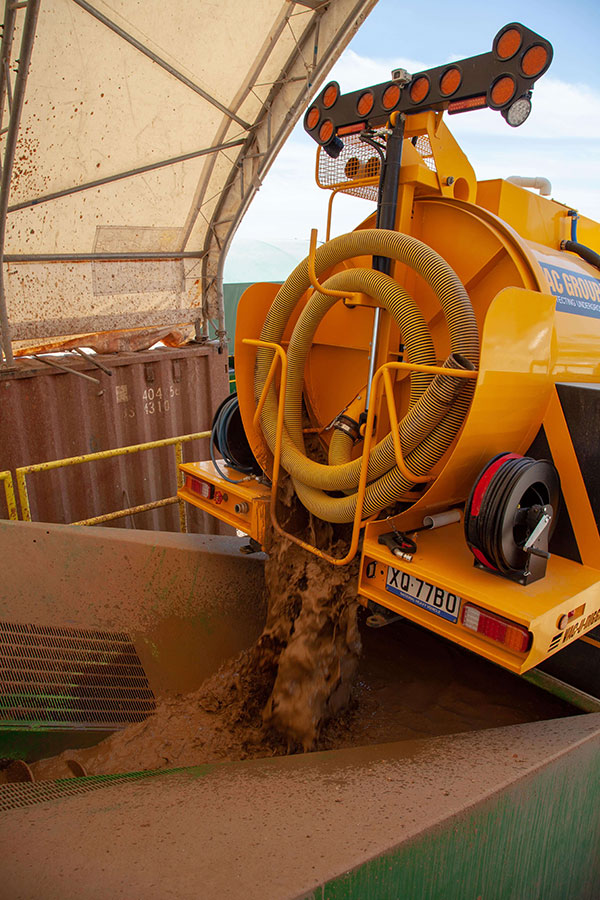 Soil Digger Vacuum